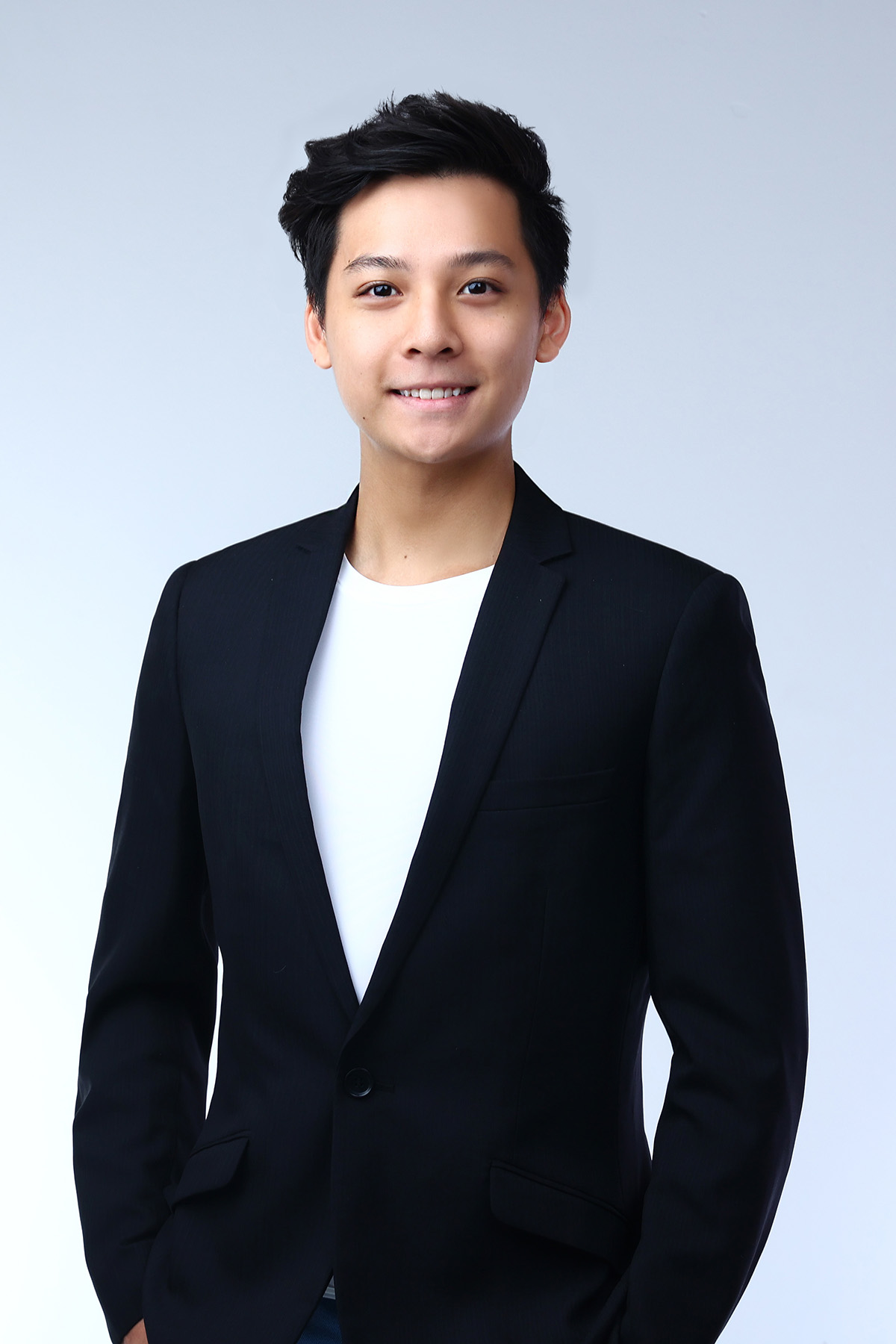 Ryan Yong - P R O F I L E